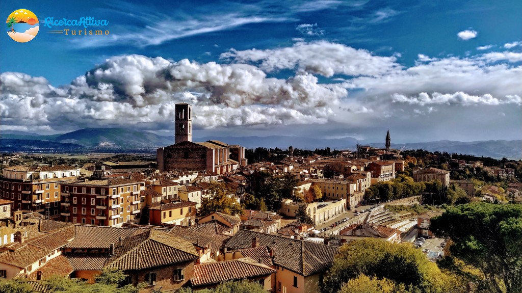 Urban trekking in Perugia: among suggestive fountains and heroes of the ...